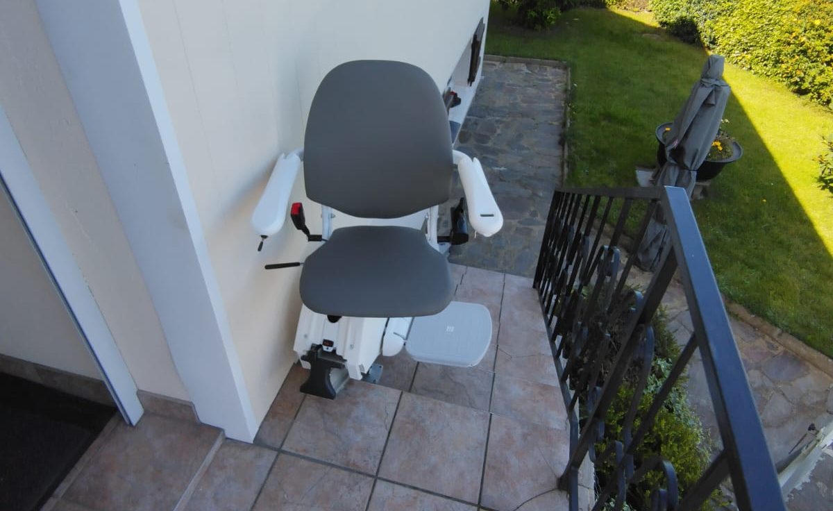 Nouvelle Installation de Monte-Escalier Otolift - AMEO